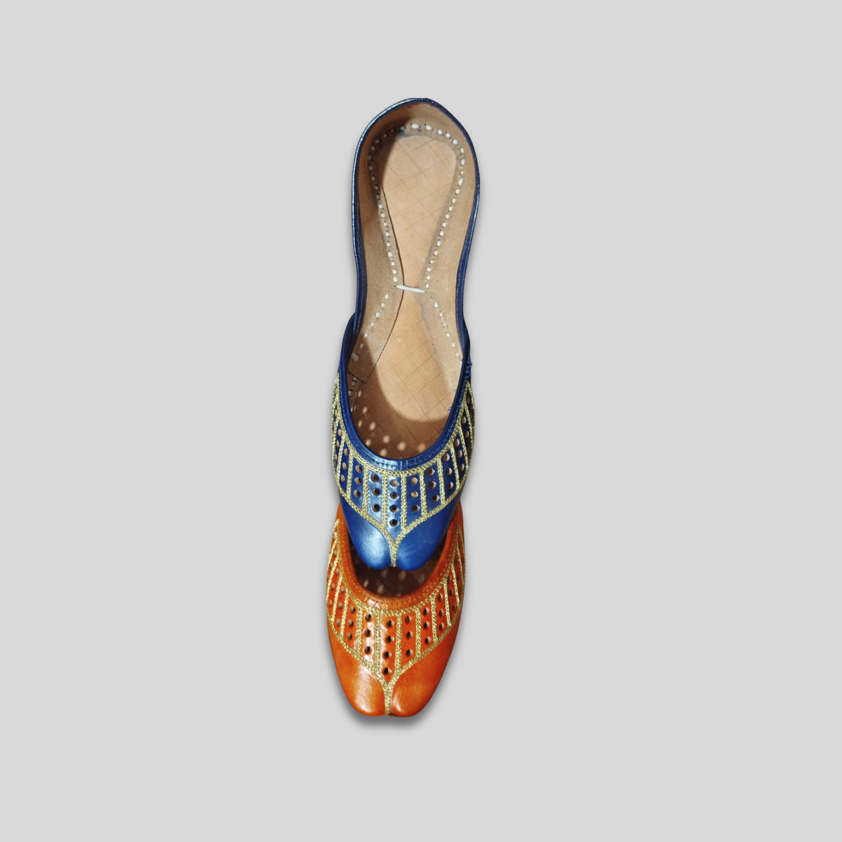 KH-40 Pure Leather Zarri Cutwork Khussa – Khushnood.pk